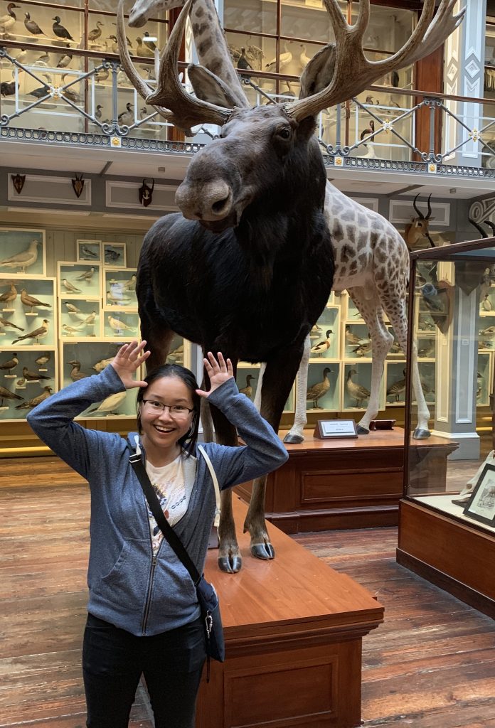 Stella Moon* – The Loh Down On Science